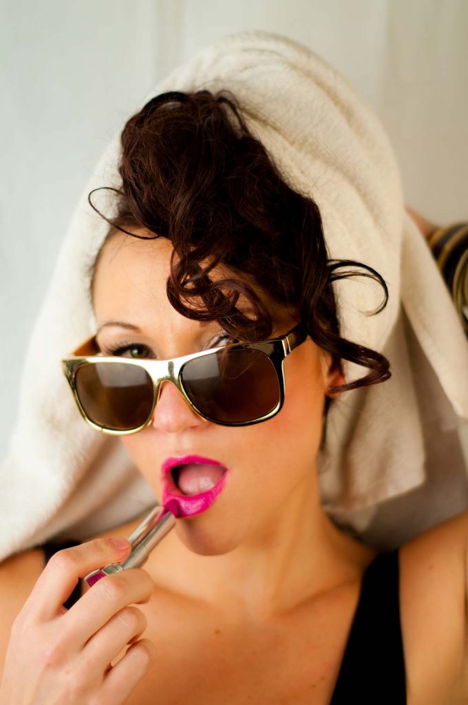 The Lip Flip How It S Done The Skinscoop